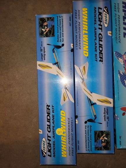 4 Hi Lite Gliders - Auction Ohio