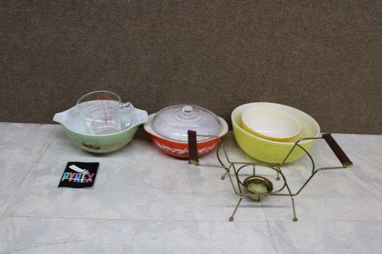 Pyrex Mixing Bowls, Casserole Dish, Measuring Cup, and Brass Warming ...