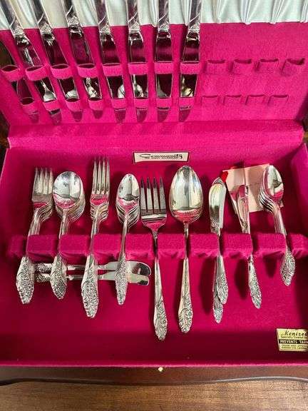 Community Silverplate Flatware in Chest – Floral Pattern - Auction Ohio