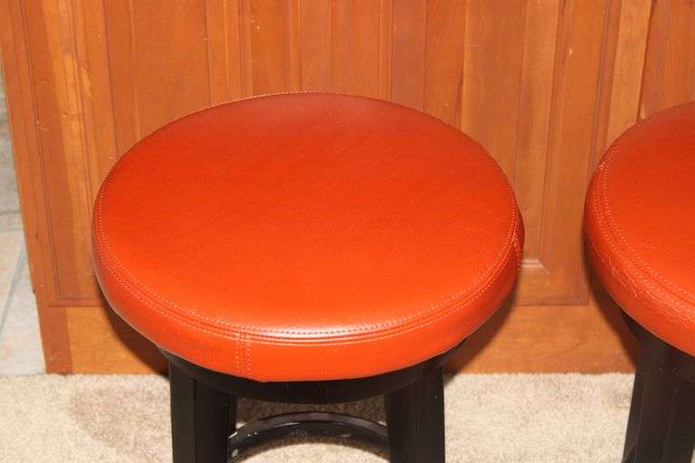 Counter Stools - Auction Ohio
