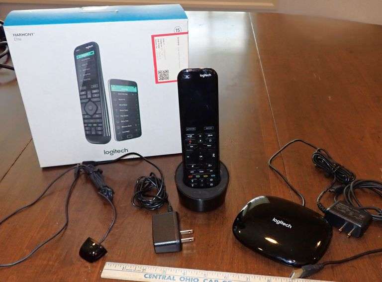 LOGITECH HARMONY ELITE Logitech 915-000256 Remote Control, Hub & App ...