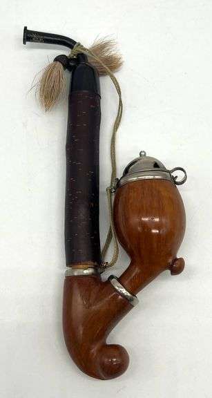 Vintage Long Pipe - Auction Ohio
