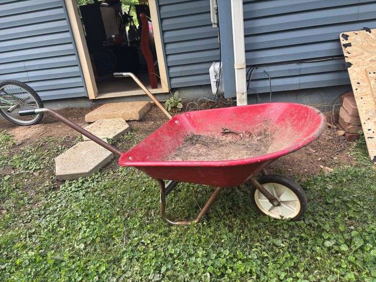 Wheel Barrel - Auction Ohio