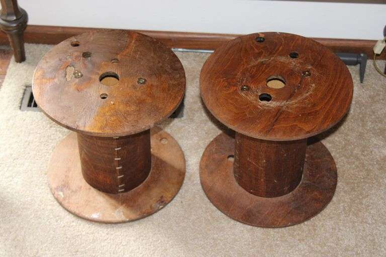 Wooden Spool Stools - Auction Ohio