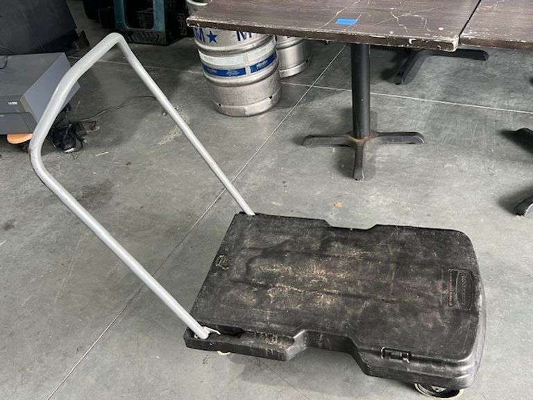 Rubbermaid® Triple Trolley Cart - 500 lb Load Capacity - Auction Ohio