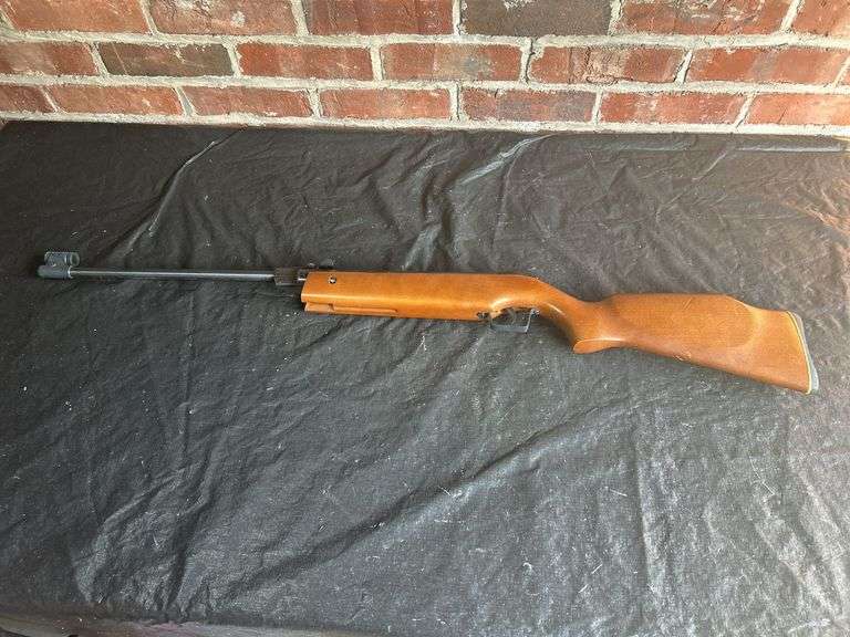 Crosman Airgun - Auction Ohio