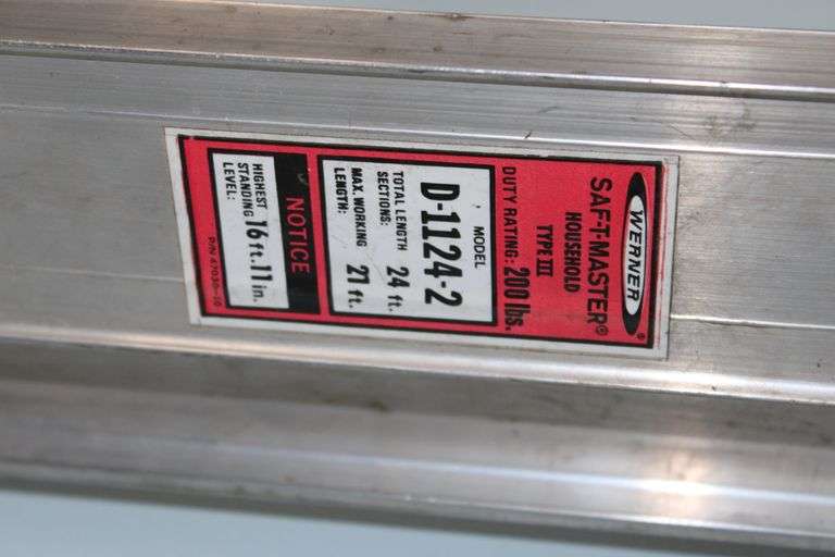 24 Foot Extension Ladder - Auction Ohio