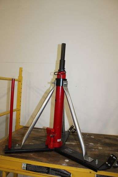 Alpha Hydraulic Long Hand Jack - Auction Ohio