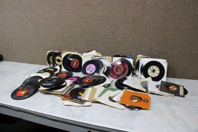 Vinyl 45 RPM Records of Various Labels and Tracks - Auction Ohio