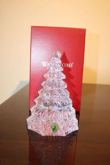 Waterford Crystal Christmas Tree - Auction Ohio