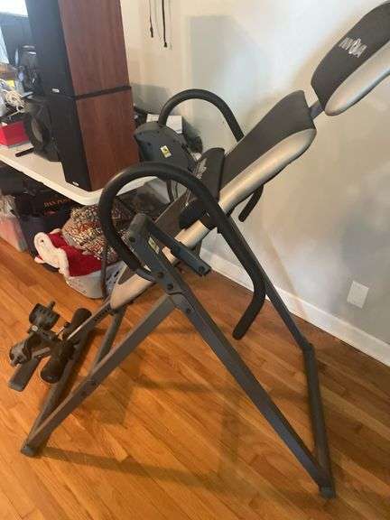 Innova Inversion Table - Auction Ohio