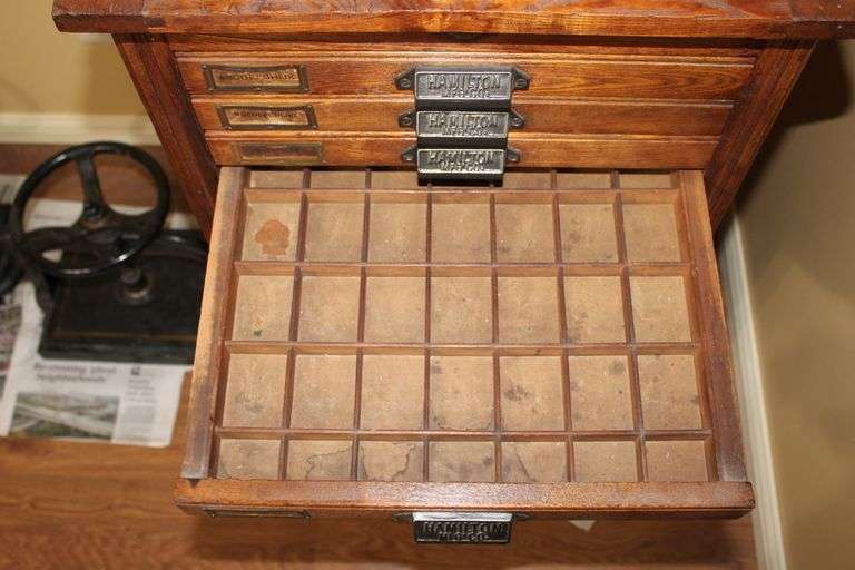Hamilton Flat File Cabinet - Auction Ohio