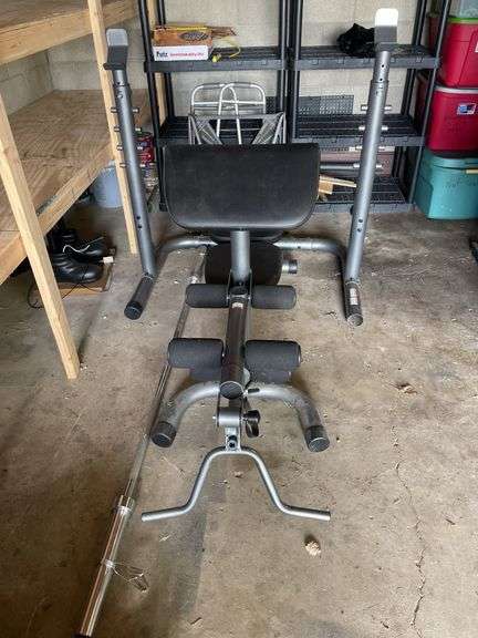 Gold’s Gym Weight Bench - Auction Ohio