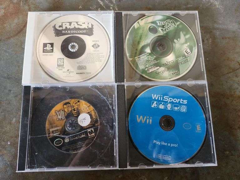 Assorted Games Crash Bandicoot For Playstation, Bust A Move 4 For Sega ...