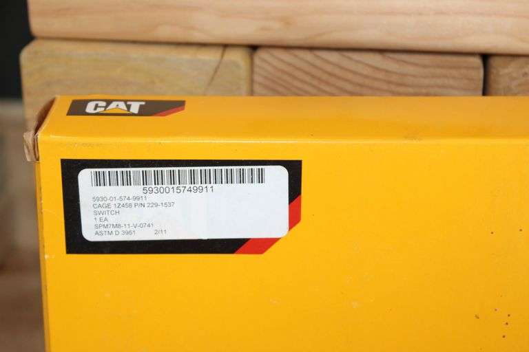 Caterpillar Switch - Auction Ohio