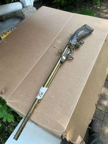 Golden musket - Auction Ohio