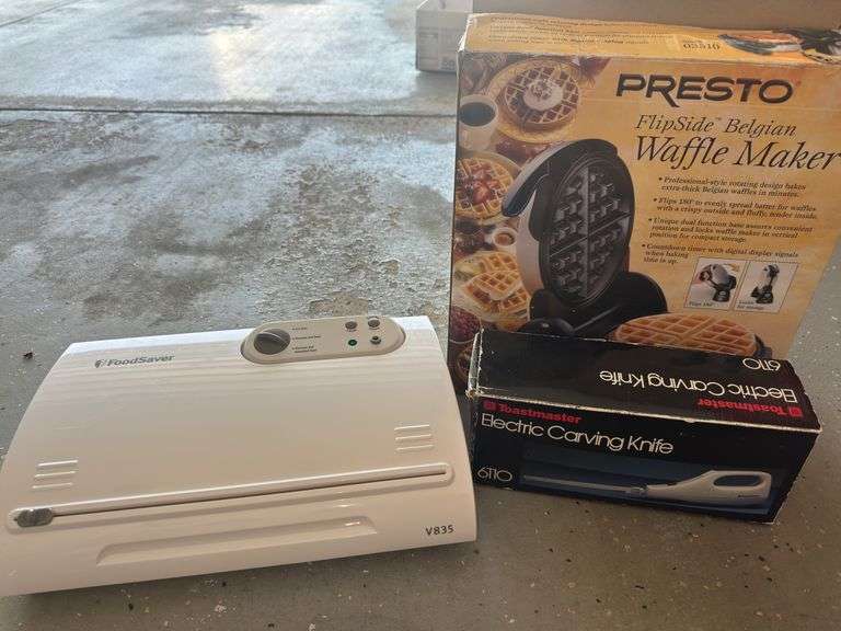 Waffle maker, FoodSaver etc. - Auction Ohio