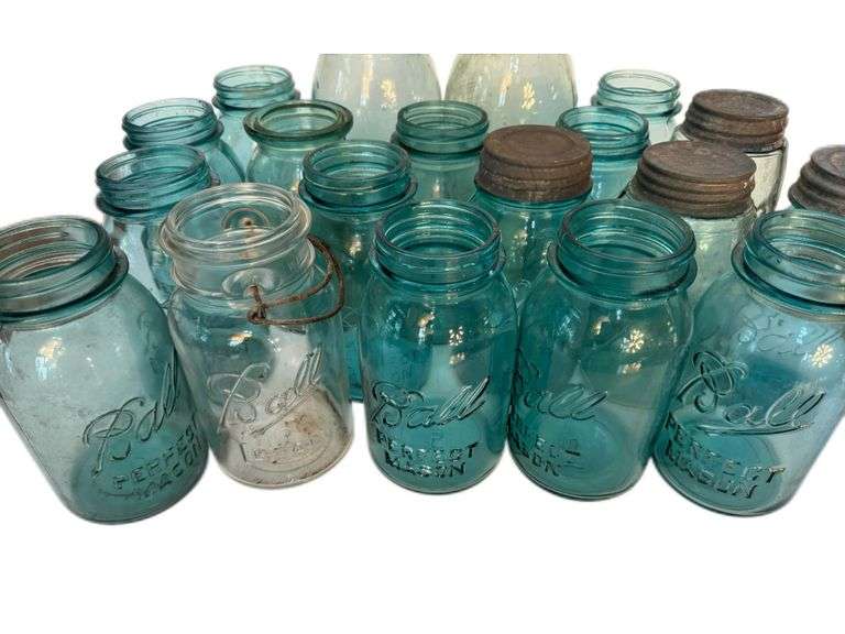 GROUP OF MISCELLANEOUS CANNING JARS. - Auction Ohio
