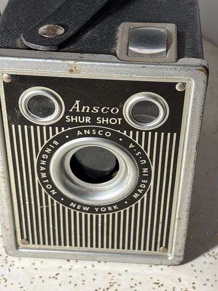 Four Cameras - Auction Ohio