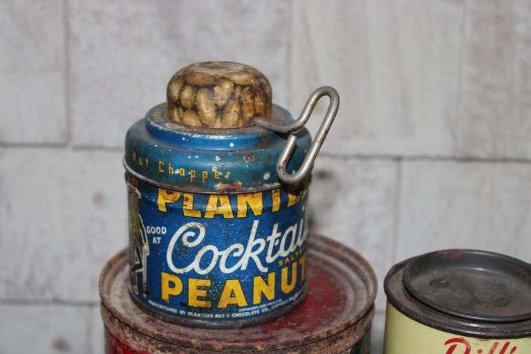 Vintage Tin Collection - Auction Ohio