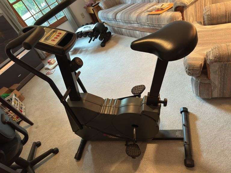 EDGE stationary bike - Auction Ohio