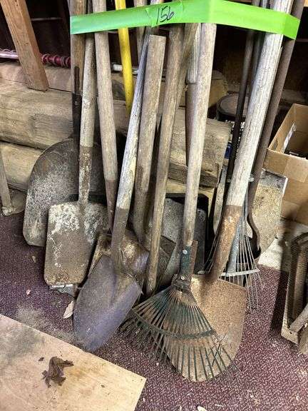 Long-Handled Tools - Auction Ohio