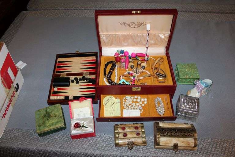 Costume Jewelry, Boxes & Backgammon - Auction Ohio
