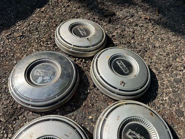 Hubcaps - Auction Ohio