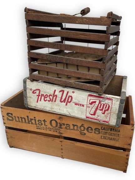 SUNKIST ORANGES and 7UP SLATTED WOOD CRATES PLUS GUMMER MFG. CO ...