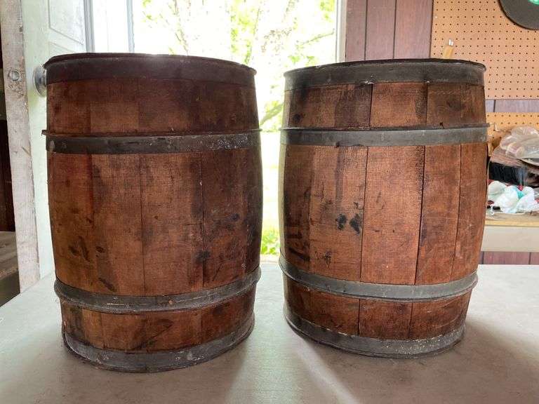 Small Wood Barrels - Auction Ohio
