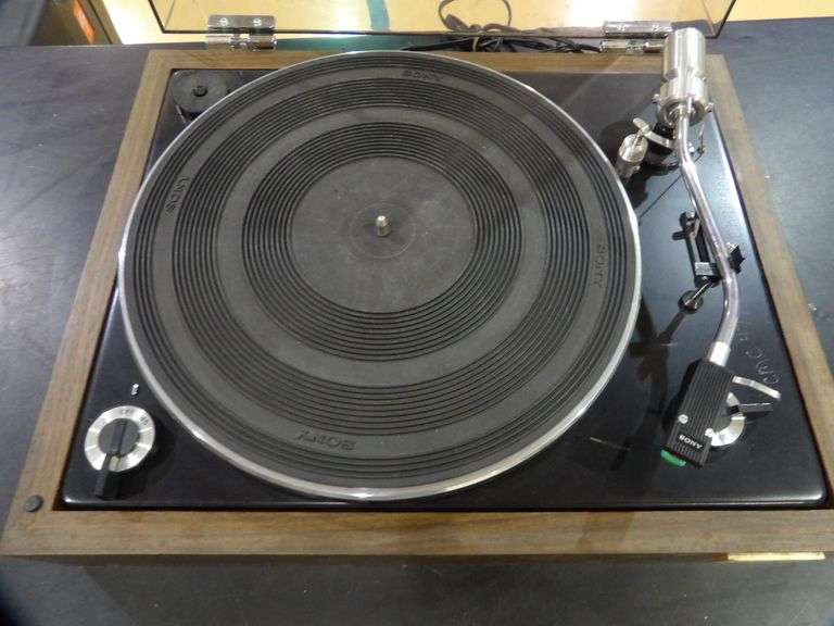 Sony Turntable - Auction Ohio