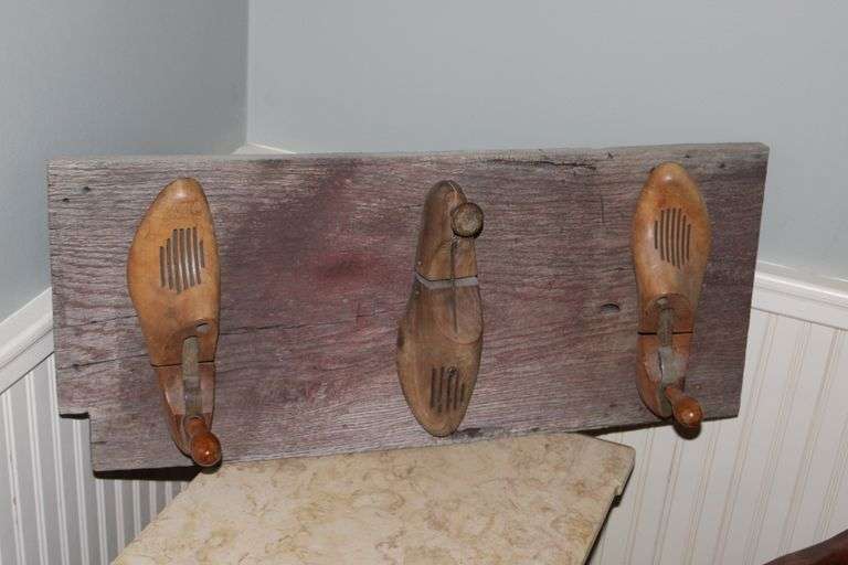Shoe Form Coat Rack - Auction Ohio