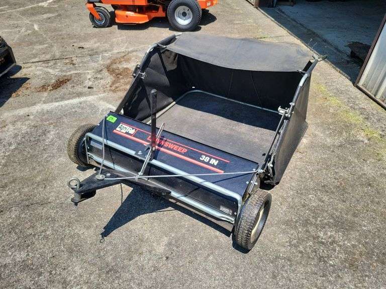 Agri-Fab 38” Lawn Sweep - Auction Ohio