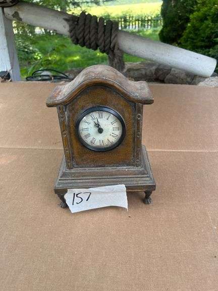 Tianguan wooden clock - Auction Ohio