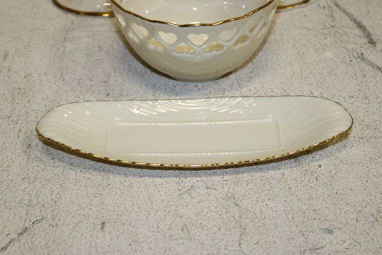 Lenox Gold Rim China - Auction Ohio