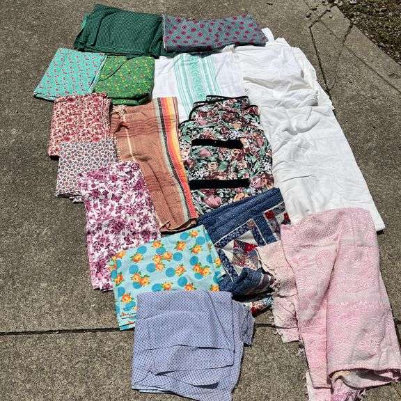 Lot of fabrics - Auction Ohio