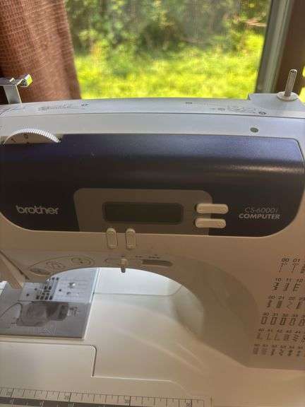 Brother Sewing and Quilting Machine CS6000i - Auction Ohio