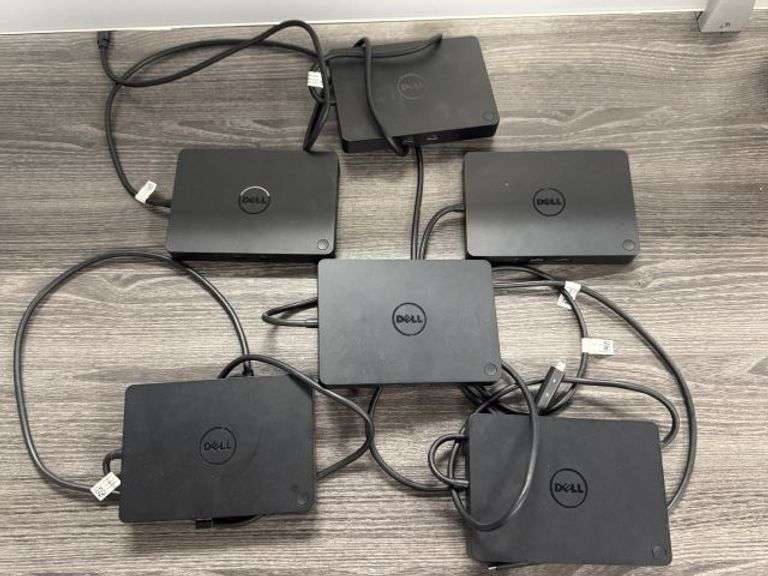 Six Dell WD15 K17A Docking Stations With Power Adapters - Auction Ohio