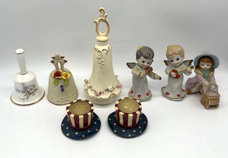 Collectibles Grouping - Auction Ohio