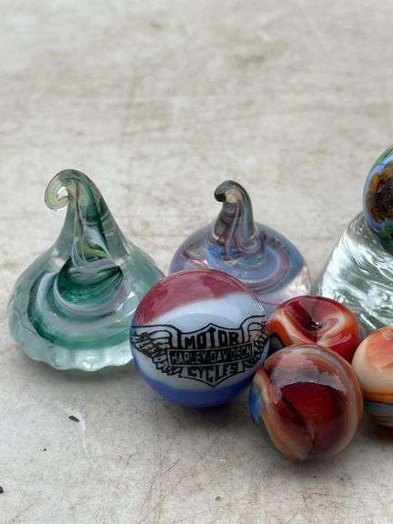 Glass Kisses & Marbles - Auction Ohio