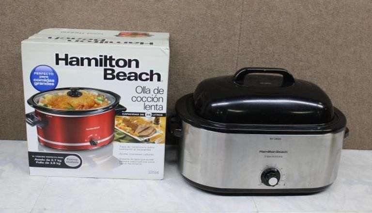 Hamilton Beach Slow Cooker and 22-Quart Roaster Oven Set - Auction Ohio