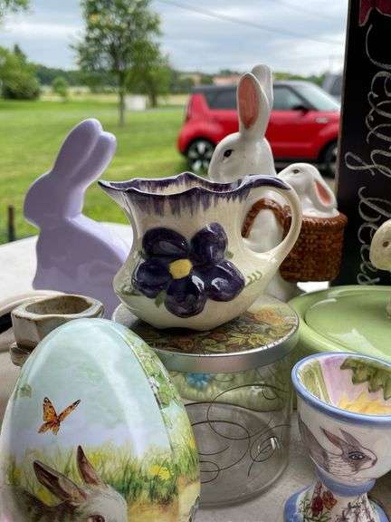 Easter Décor - Auction Ohio