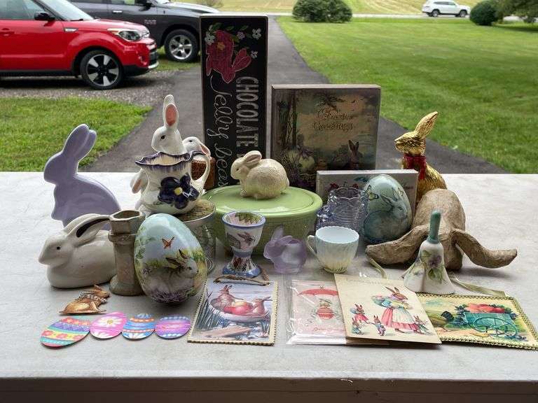 Easter Décor - Auction Ohio