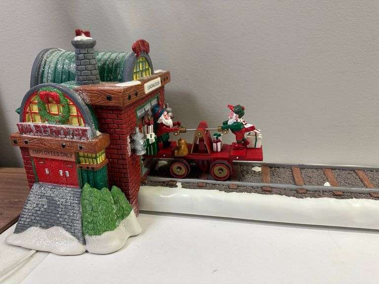 "Loading the Sleigh" Set of 5 - Auction Ohio