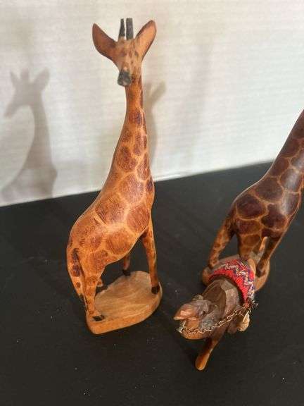 Giraffe & Camel Figurines - Auction Ohio