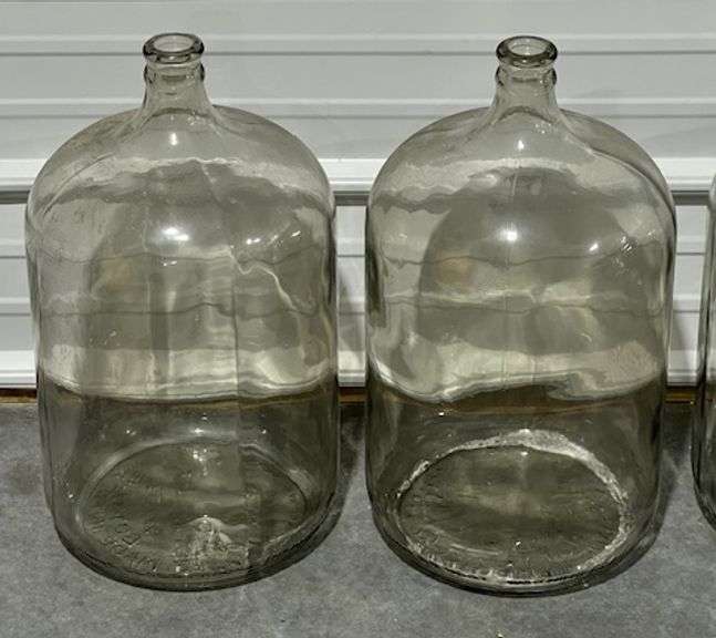 4- 6 Gallon Premium Glass Carboy Fermenting Bottles - Auction Ohio