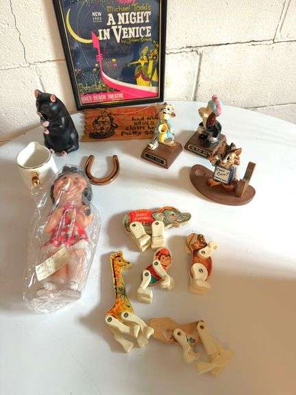 Vintage toys and cool cat collectibles - Auction Ohio