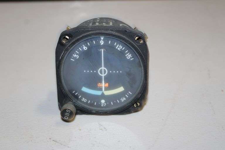 Cessna Course Navigation Indicator - Auction Ohio