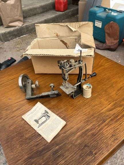 military sewing machine - Auction Ohio
