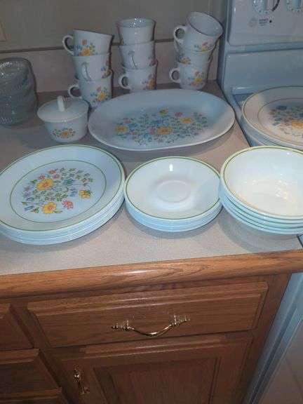 Corelle by Corning Ware Dinnerware in the "Meadow" Pattern - Auction Ohio